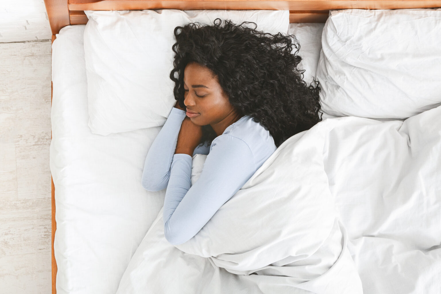 7 Natural Remedies to Help Reduce Sleepwalking Safely